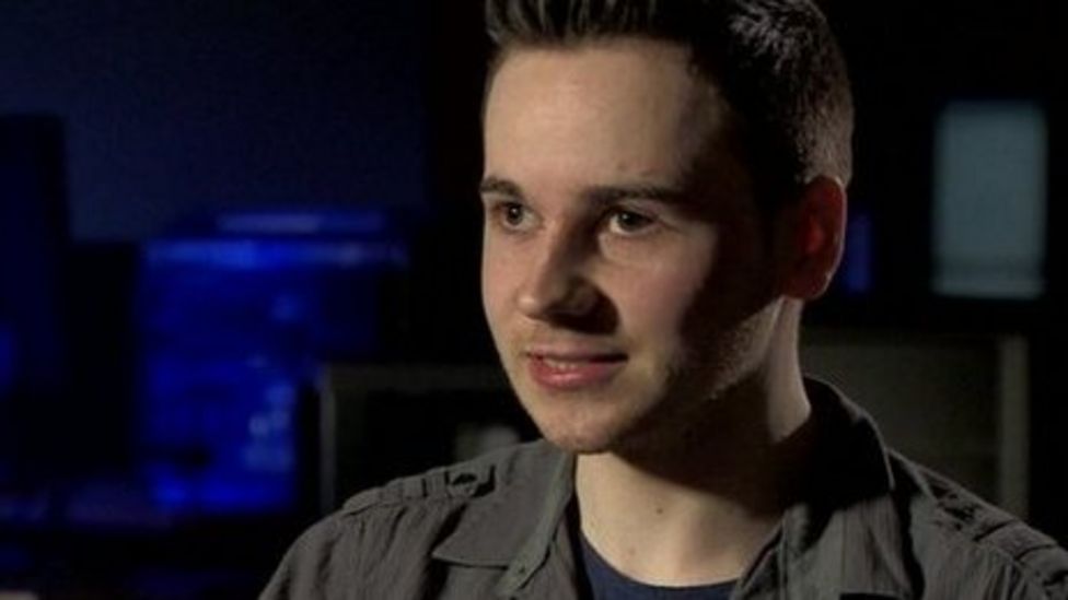 Exposing the hidden history of computer hacking - BBC News