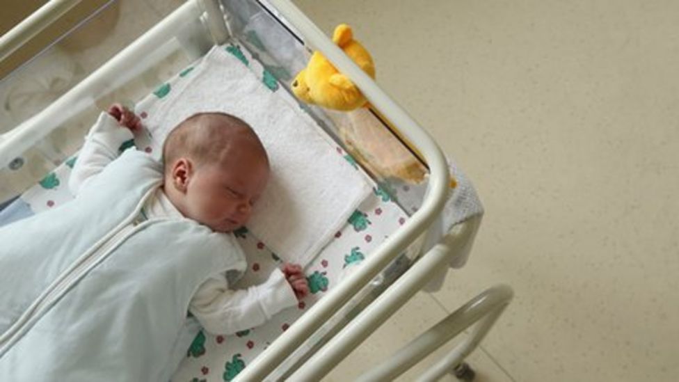 Germany passes Japan to have world's lowest birth rate - study - BBC News