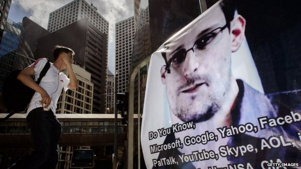 On the run, Snowden turns to lawyers for help - BBC News
