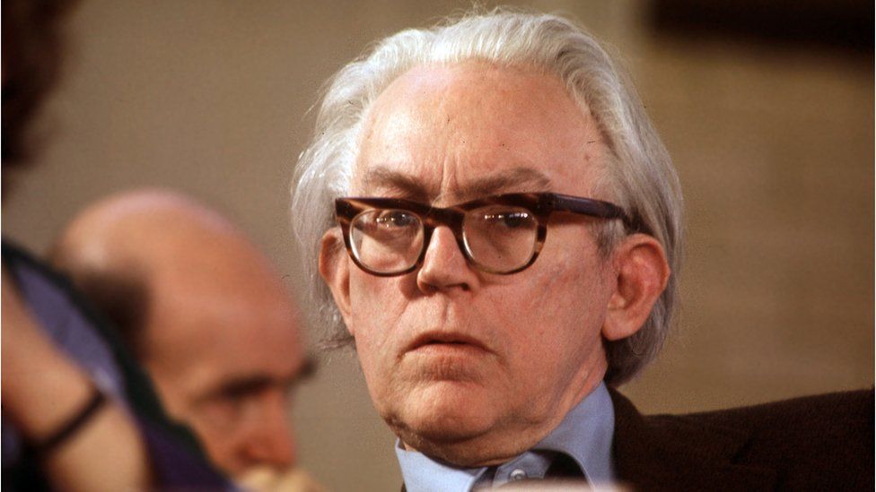 In pictures: Centenary of Michael Foot's birth - BBC News