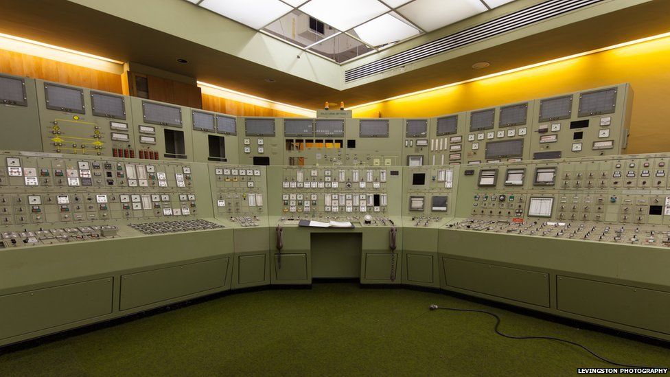 In pictures: Inverkip Power Station set for demolition - BBC News