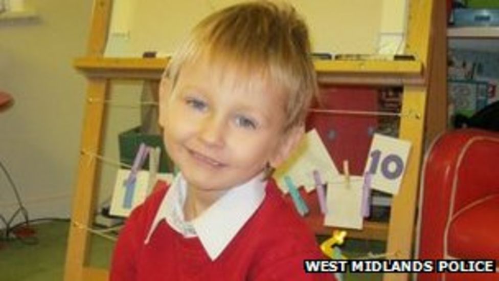 Daniel Pelka murder: Mother and partner given life - BBC News