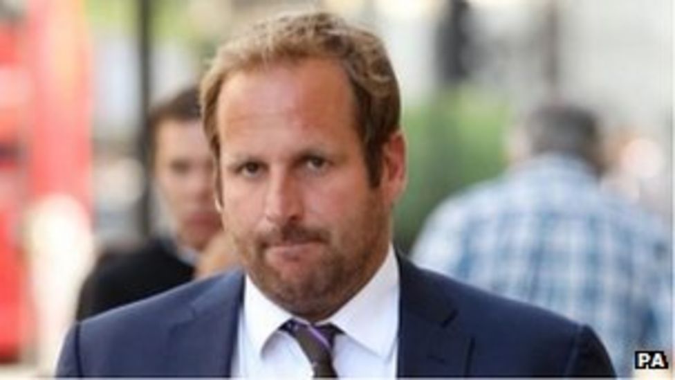 Sun journalist Duncan Larcombe denies misconduct charge - BBC News