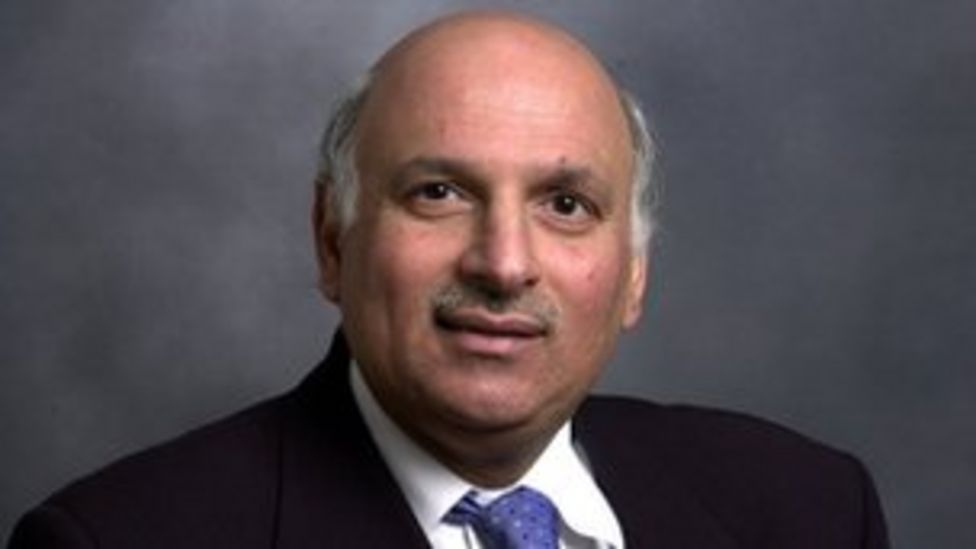 Former Glasgow MP Mohammad Sarwar 'to be Punjab governor' - BBC News