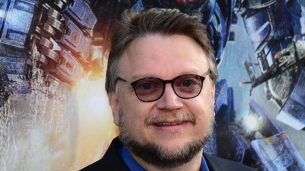 Filmmakers' view: Is the Hollywood blockbuster dead? - BBC News