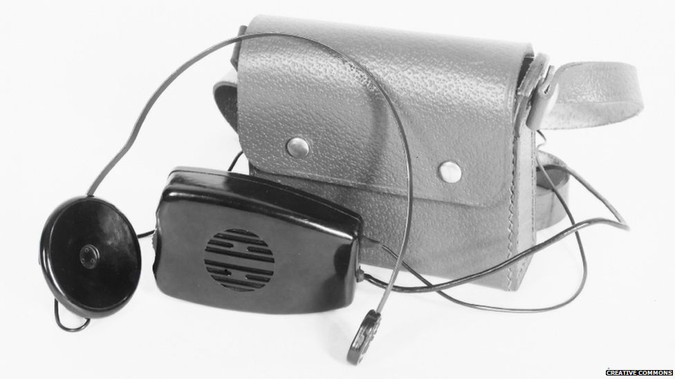 BT online archive: Talking to each other through the ages - BBC News