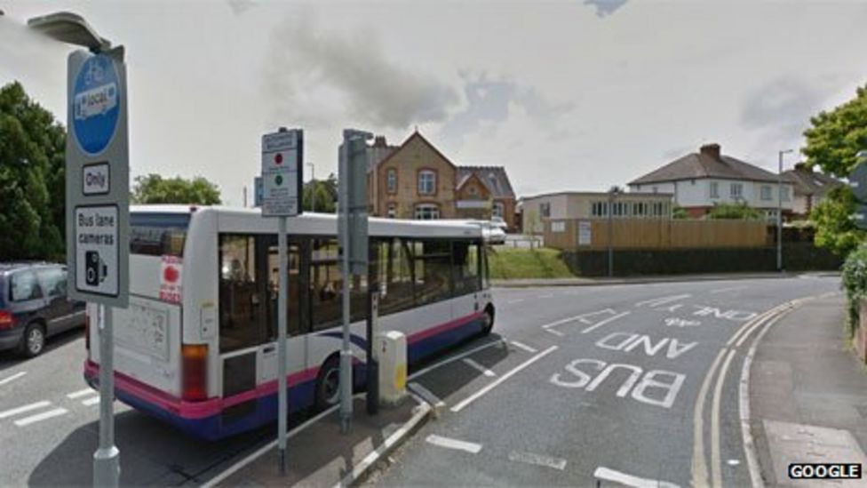 Taunton bus gate fines raise more than £250k in eight months - BBC News