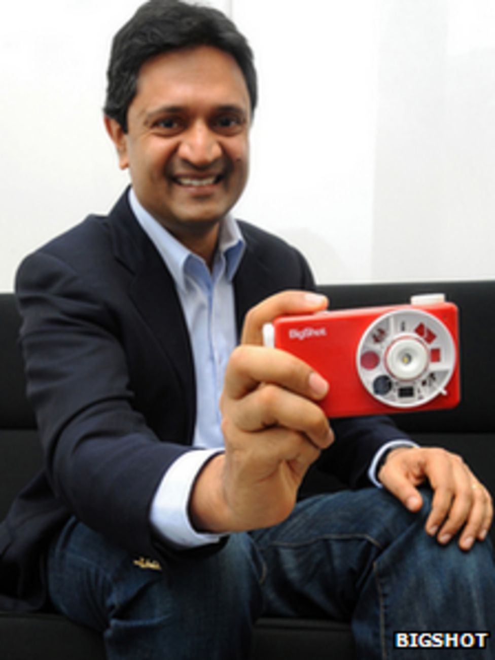 Bigshot DIY camera aims to teach kids tech basics - BBC News