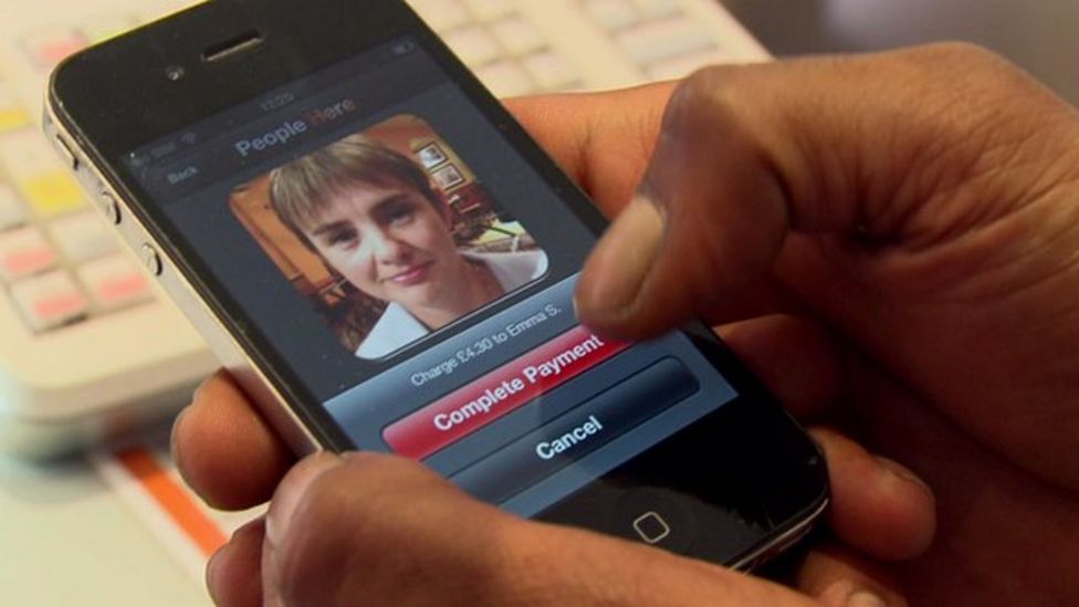 MWC 2016: Mastercard rolls out selfie ID checks - BBC News