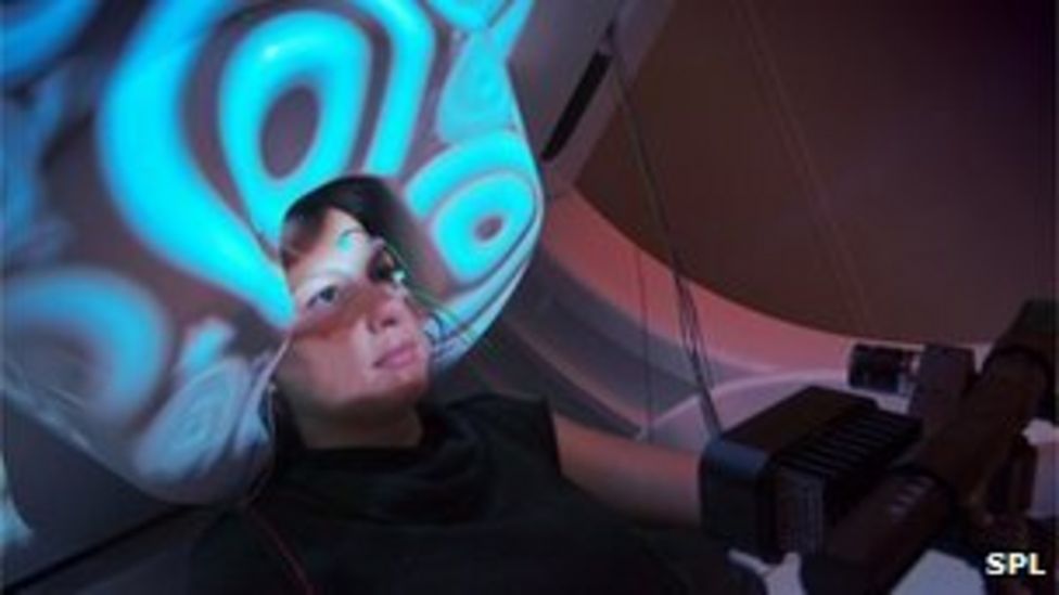 Autism 'affects male and female brains differently' - BBC News