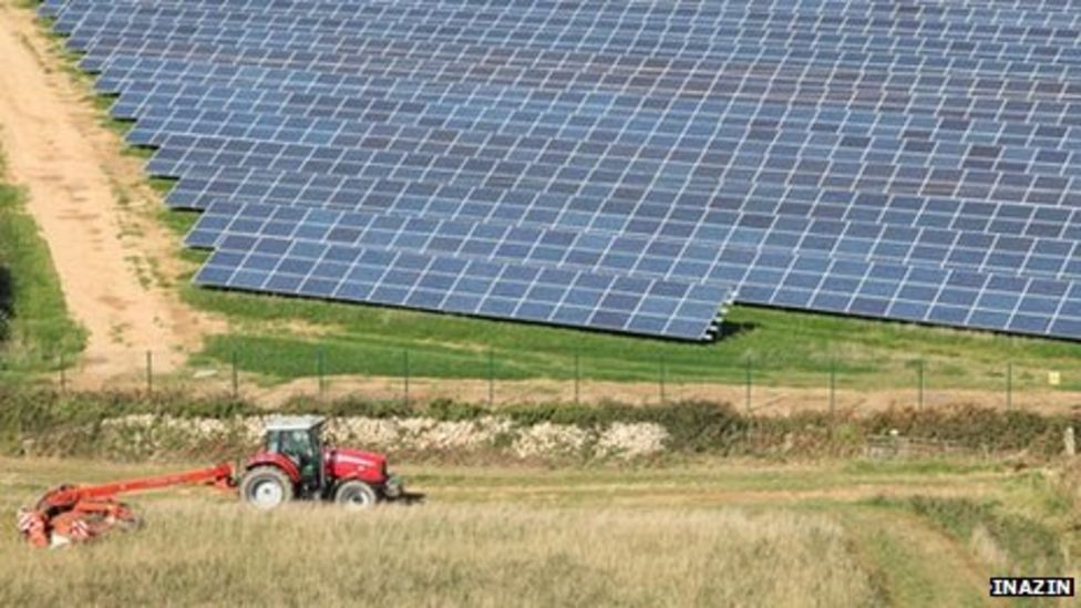 Branston solar farm 'could power 8,000 homes' - BBC News