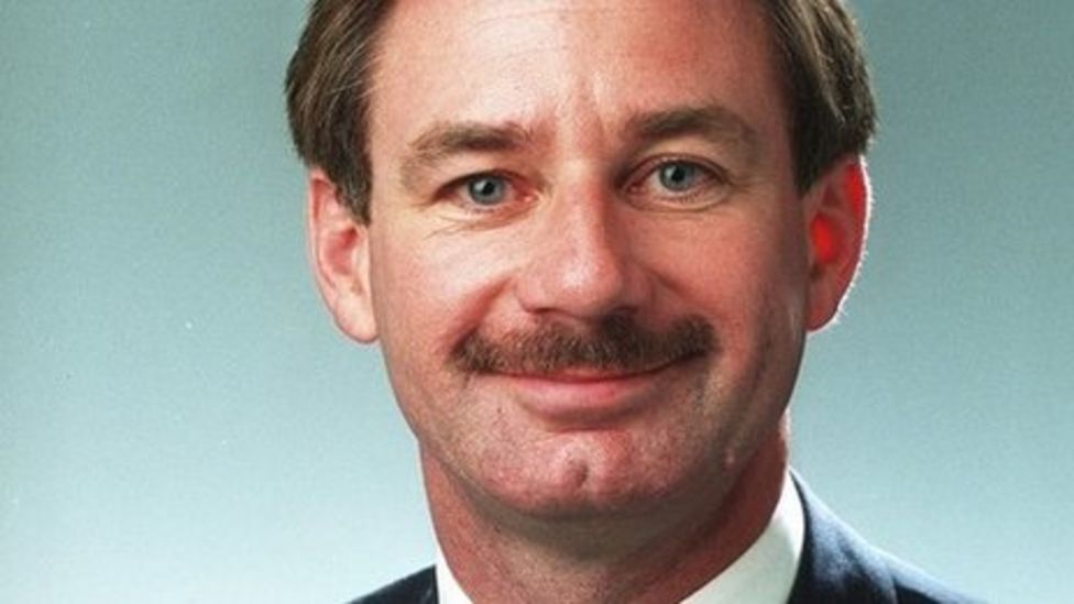 A history of beards in the workplace - BBC News