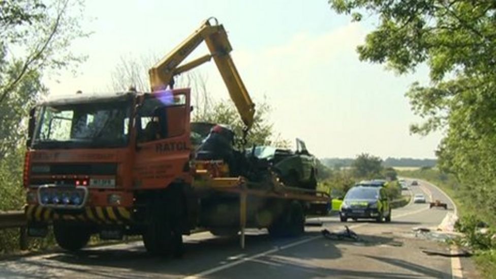 Peterborough A47 crash: Two die at collision scene - BBC News