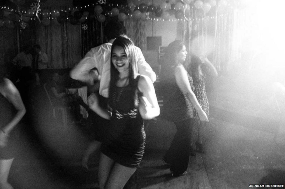 In pictures: Anglo-Indian community of Calcutta - BBC News