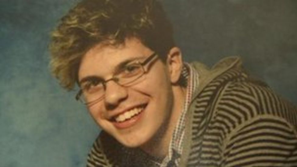 Barnsley Gay Pride dedicated to teen Steven Simpson - BBC News