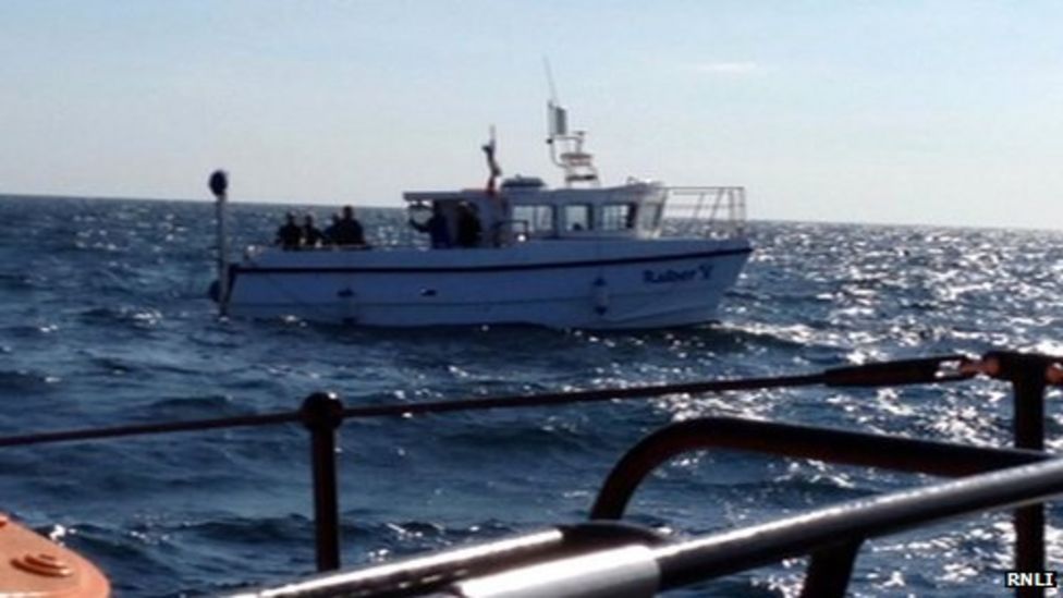 North Sea diving death: Man was from Brixton - BBC News