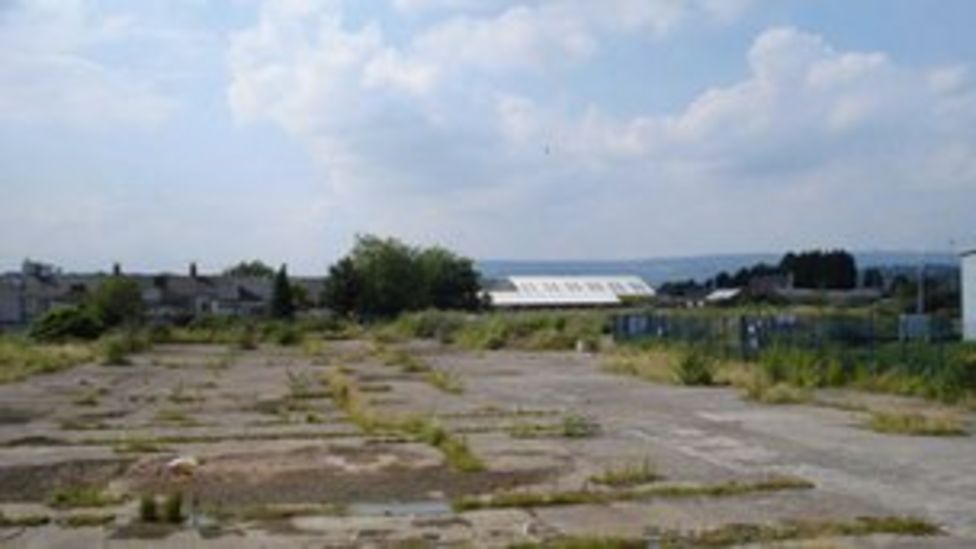 Newport garden village named after munitions worker Ruby Loftus - BBC News