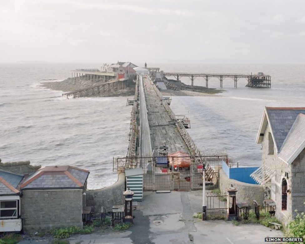 Britain's piers in focus - BBC News