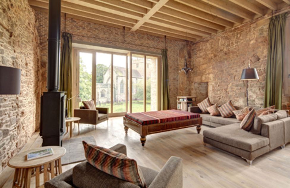 Stirling Prize: Astley Castle - BBC News