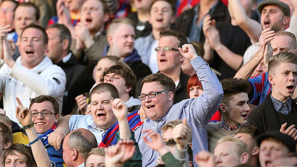 Price of Football: How West Ham are attracting younger fans - BBC Sport