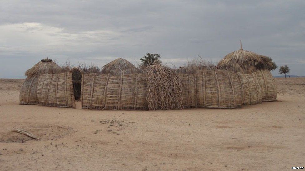 In pictures: Kenya's huge water find in Turkana - BBC News