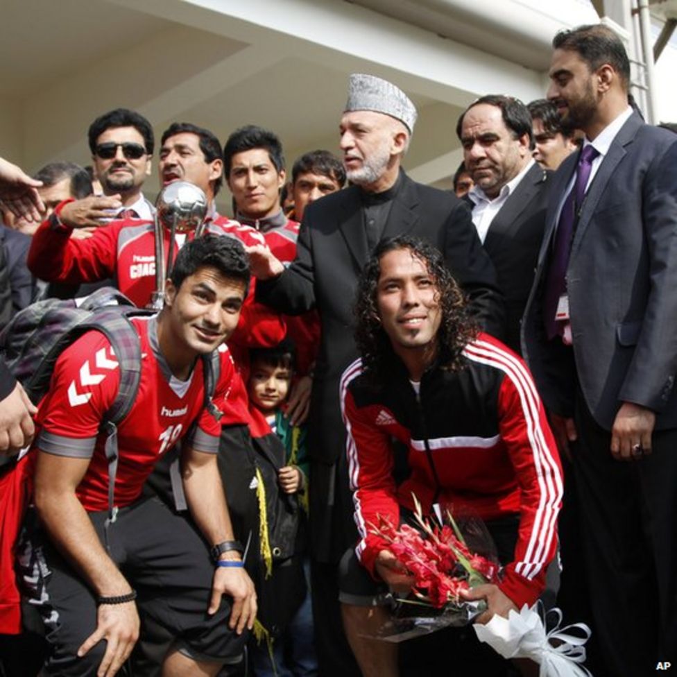 In pictures: Afghans celebrate historic football win - BBC News