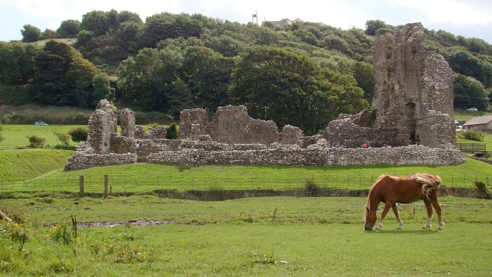 Your Pictures: Photos from Wales - BBC News