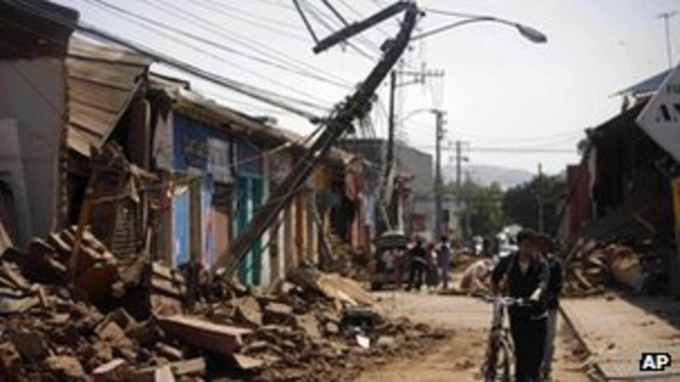 Mobile phone emergency alert system to be tested in UK - BBC News