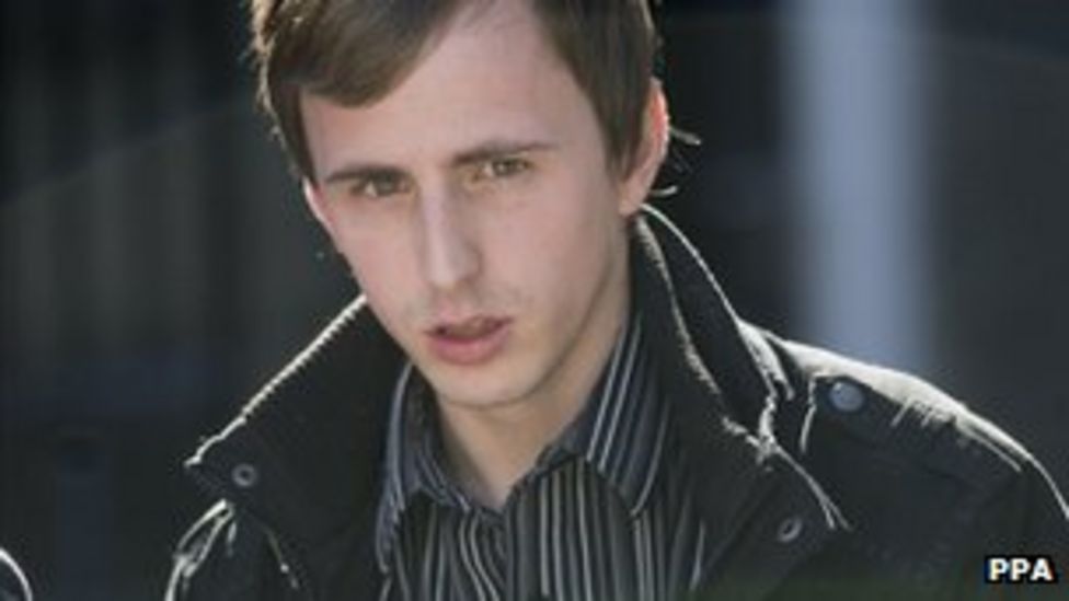 Michael Lawrence jailed for breaking baby's bones - BBC News