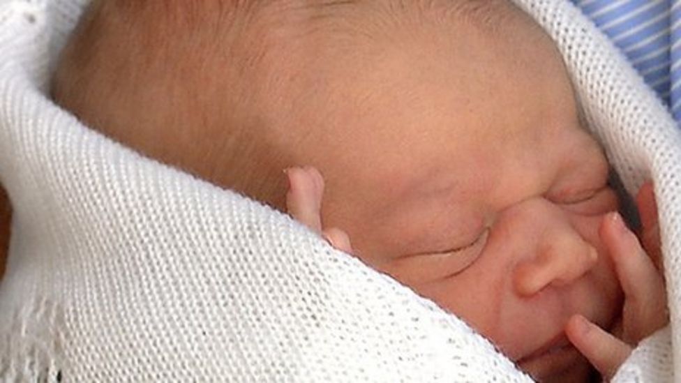 Royal Mint makes £100 coin featuring Big Ben clock tower - BBC News