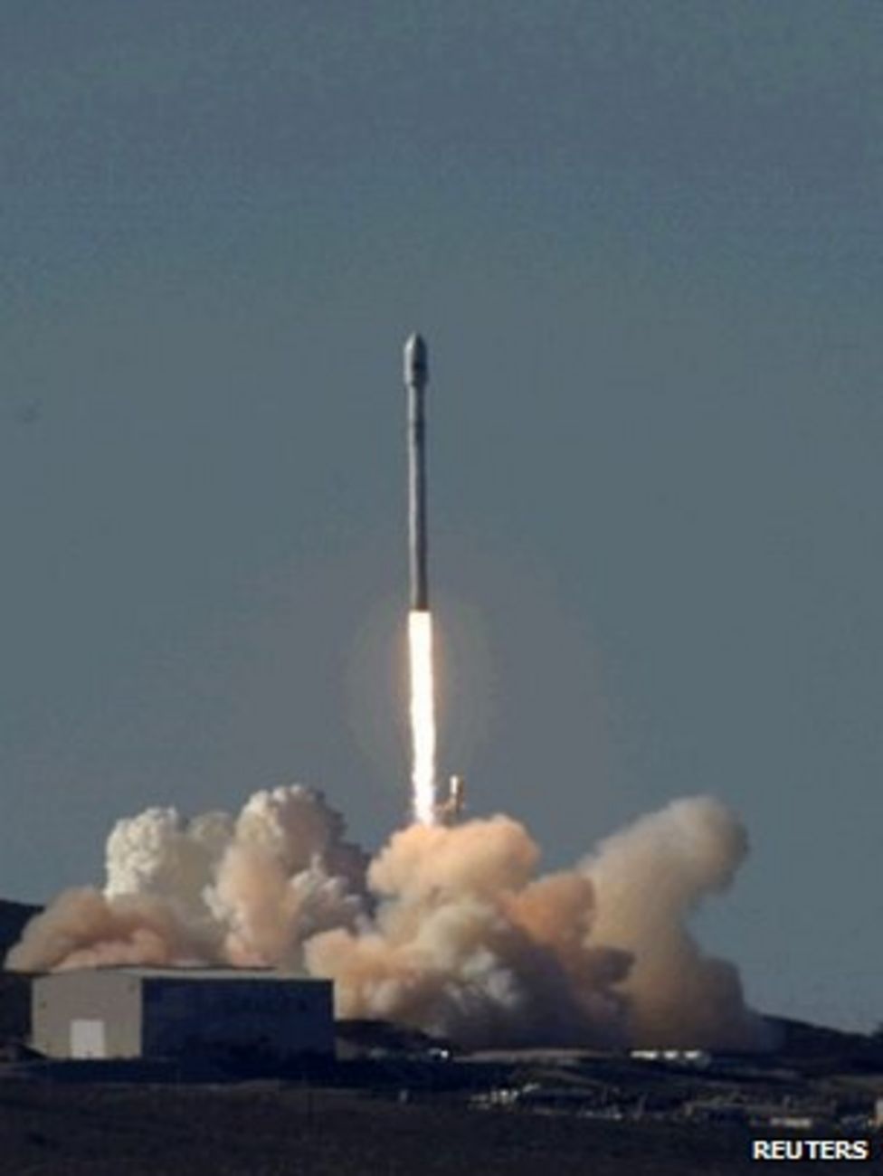 Updated Spacex Falcon Rocket Blasts Off Bbc News