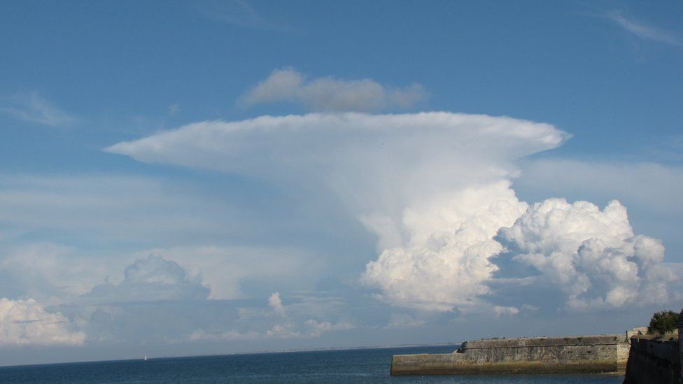 Your superb weather photos - BBC Weather