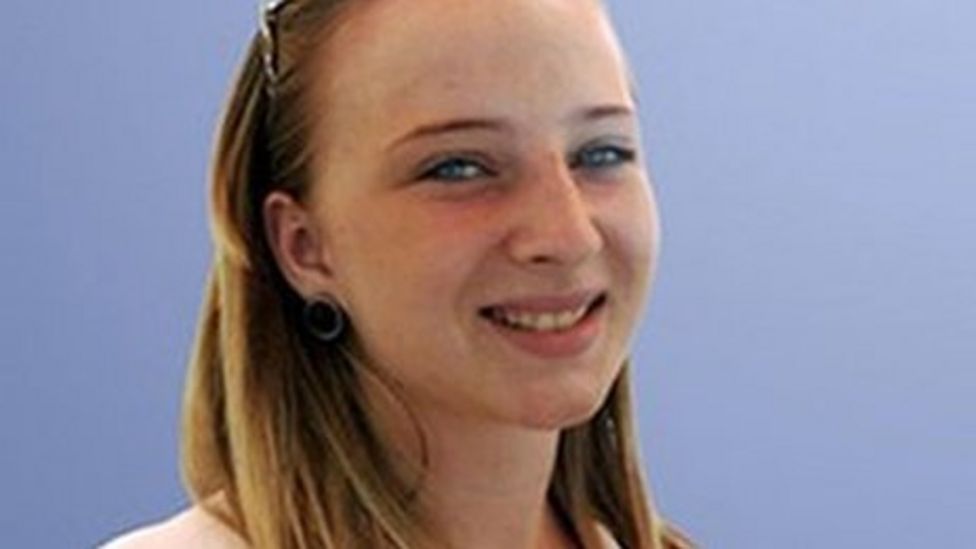 Christina Edkins killing was 'preventable', report says - BBC News