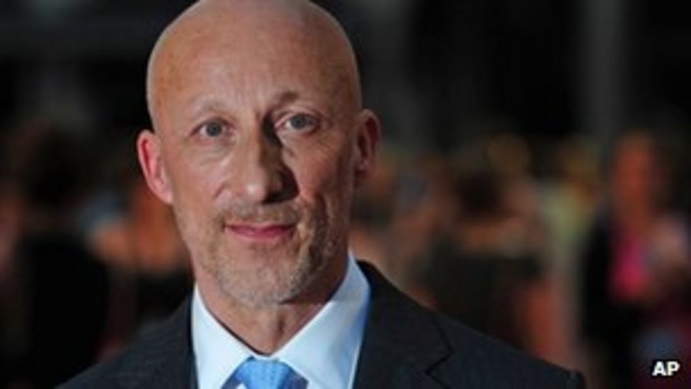 Diana director 'devastated' by reviews - BBC News