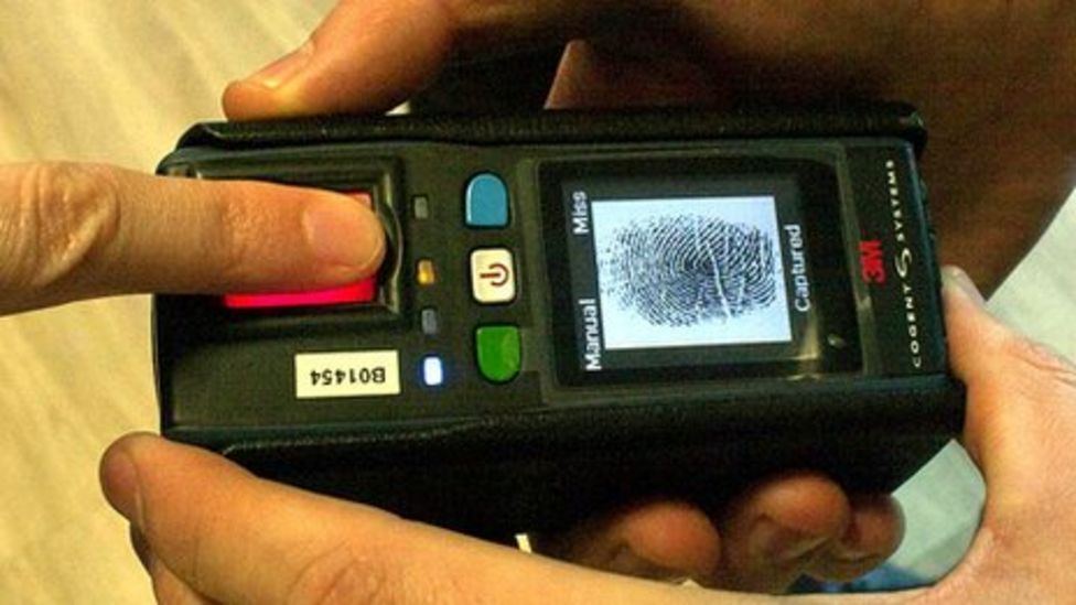 Police In Aberdeen Trial New Fingerprint Scanner BBC News Police In Aberdeen Trial New Fingerprint Scanner BBC News