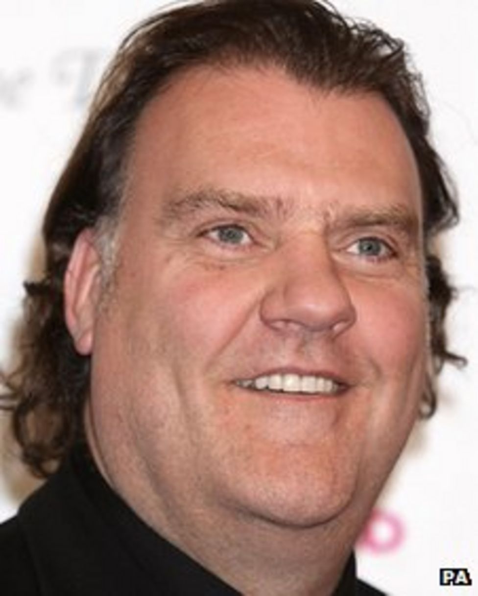Bryn Terfel: Pontio theatre named after opera star in Bangor - BBC News