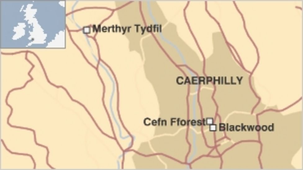 Pedestrian seriously hurt in Cefn Fforest collision - BBC News