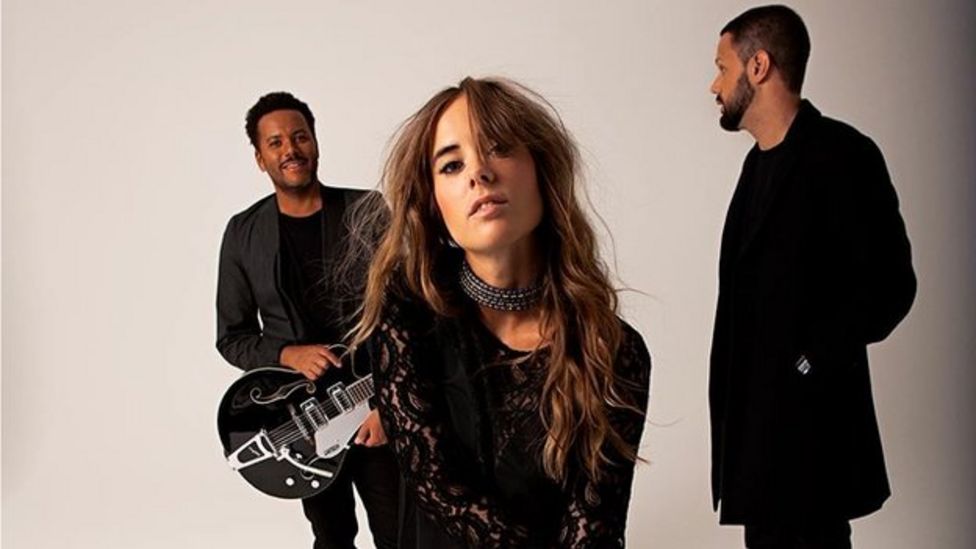 NoNoNo: Whistling their way to chart success - BBC News