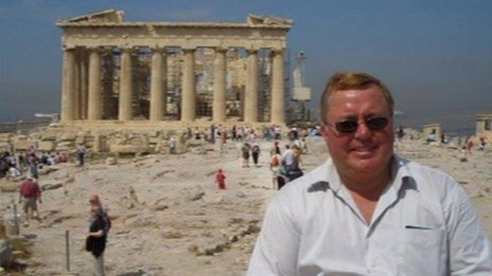 Michael Souter: Dark secrets of BBC radio broadcaster - BBC News