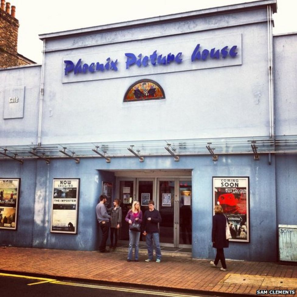 In pictures: 100 Years of the Phoenix Picture House - BBC News