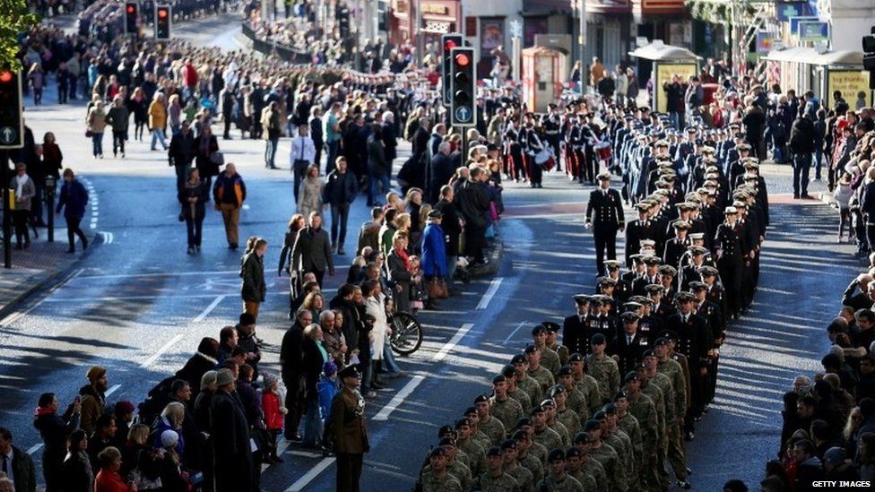 Remembrance Sunday: In pictures - BBC News
