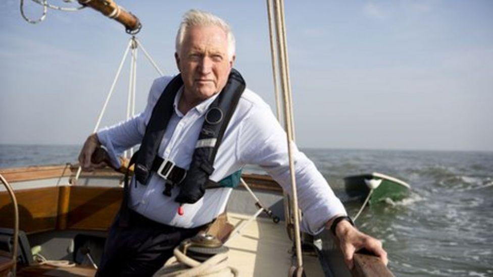 Broadcaster David Dimbleby gets first tattoo aged 75 - BBC News