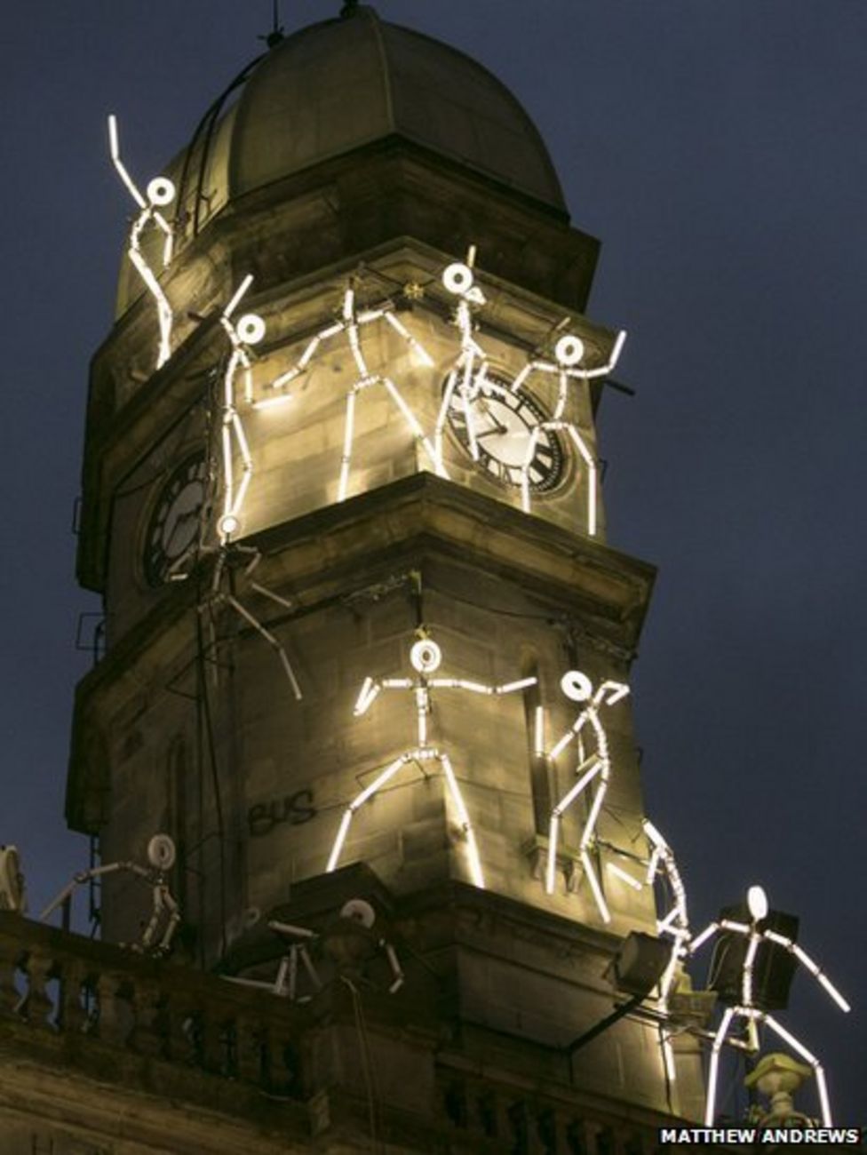 In pictures: Durham lights up for third Lumiere festival - BBC News
