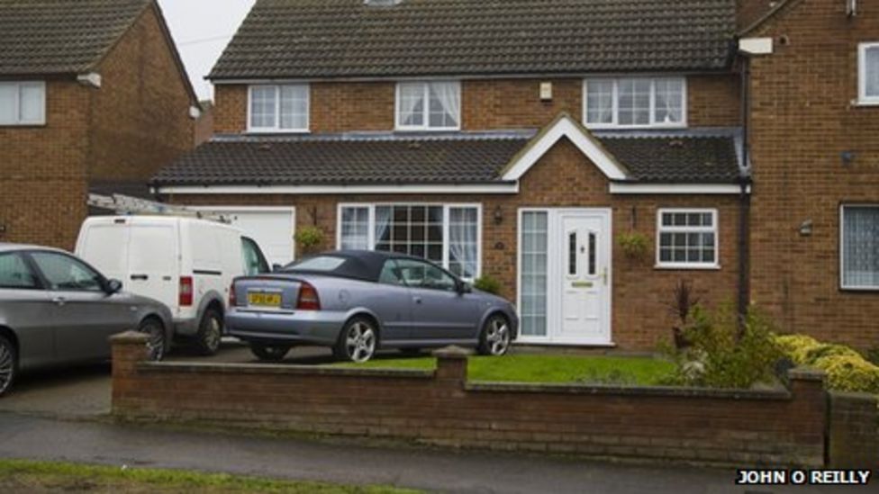 Boy, 16, charged with attempted murder after Luton burglary stabbing ...