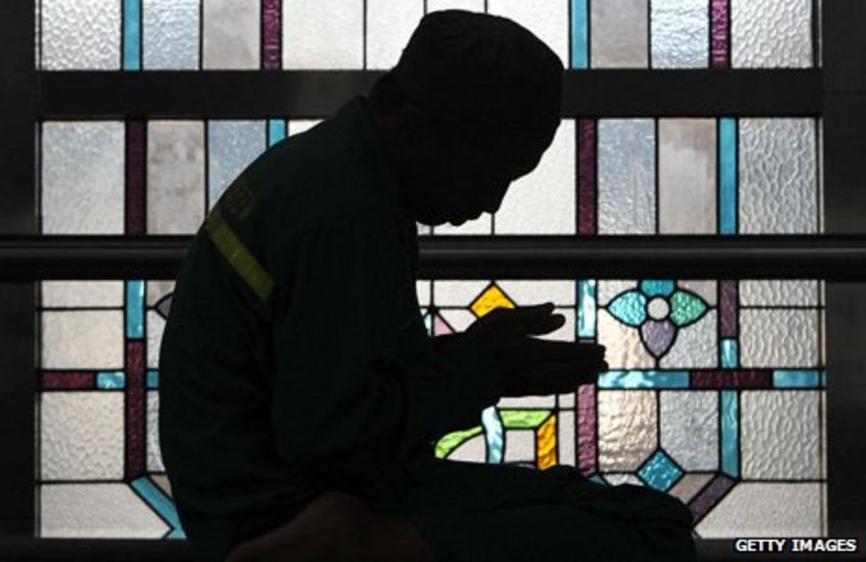 Egypt: Are there really three million atheists? - BBC News