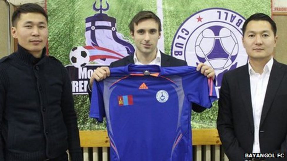 The coach who's hoping to transform Mongolian football - BBC News