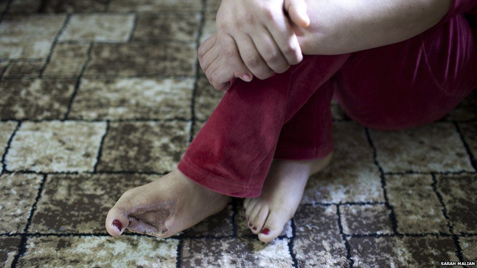 In pictures: Women at risk in Iraq - BBC News