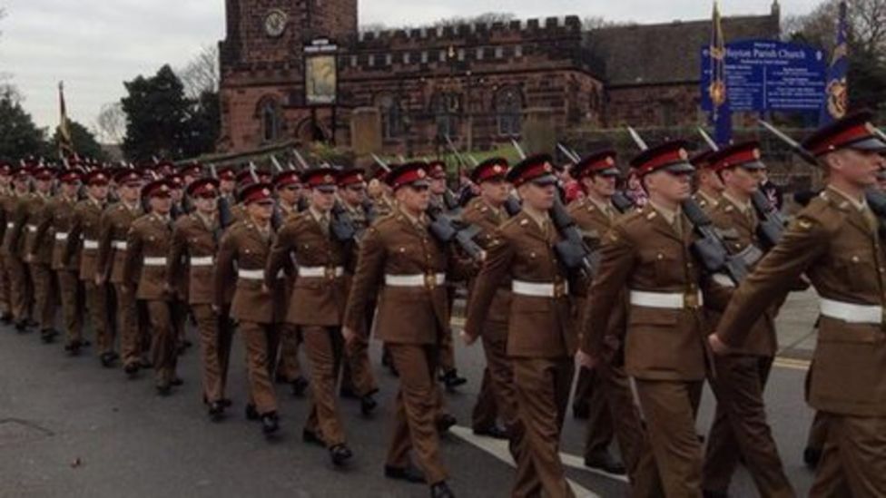 Duke of Lancaster Regiment soldiers' Huyton parade - BBC News