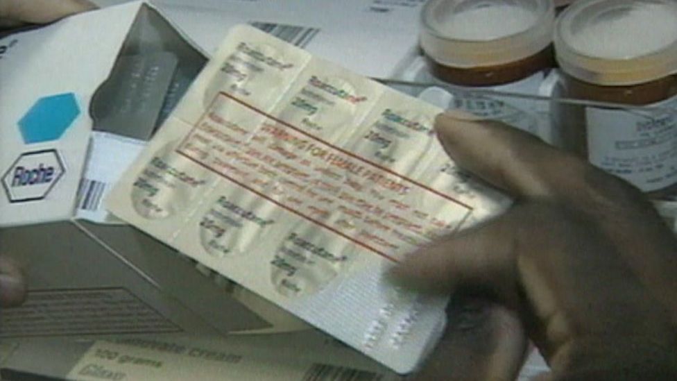 'I woke up one day with severe acne' - BBC News