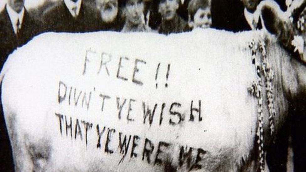 'Turra coo' tax protest remembered 100 years on - BBC News